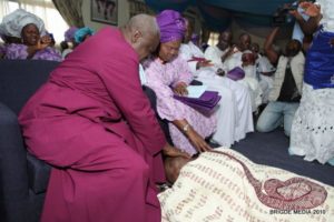 Love Says It All: Toyin Erewa & Timi Akinde Wed | BellaNaija