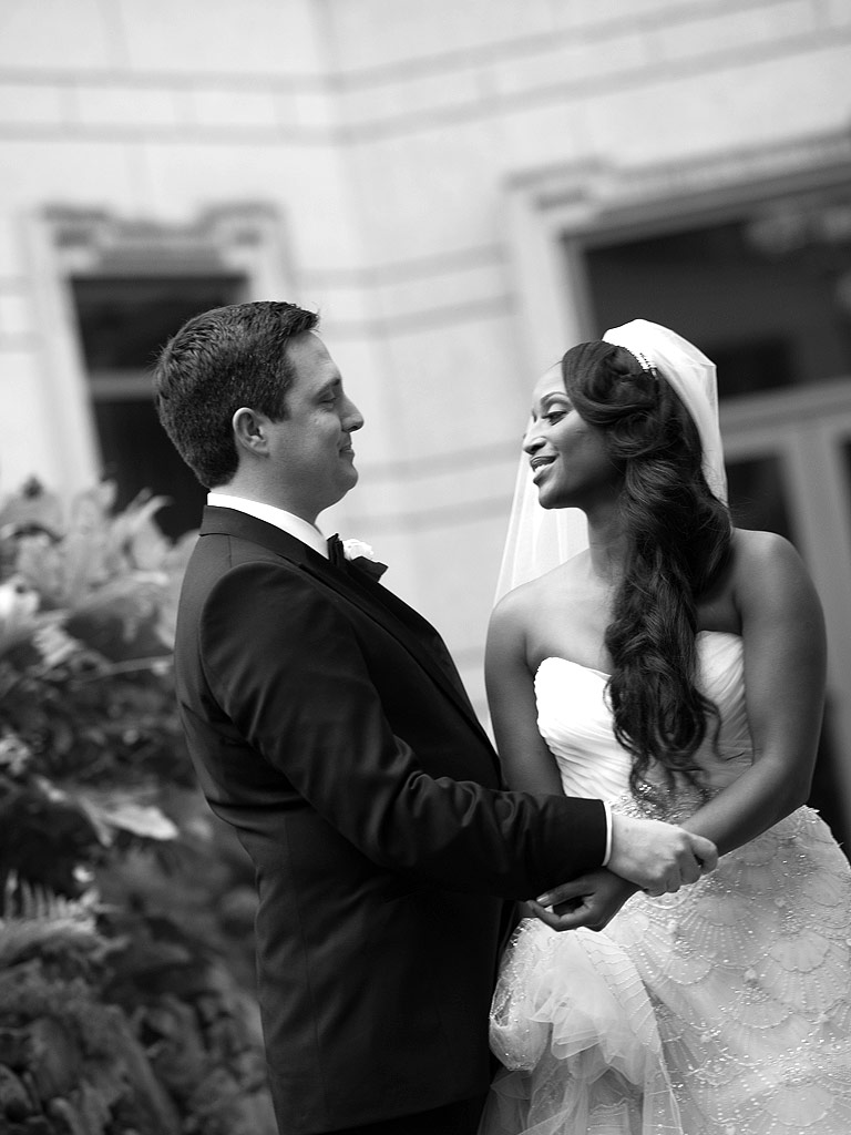It Was Magical CNN s Isha Sesay Ties The Knot With Leif Coorlim In It Was Magical CNN s Isha Sesay Ties The Knot With Leif Coorlim In