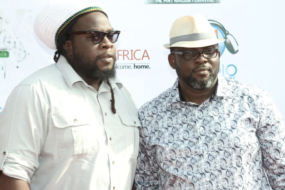 Bobby Ogoloma's "Rumuokani" premieres in Port Harcourt! | BellaNaija