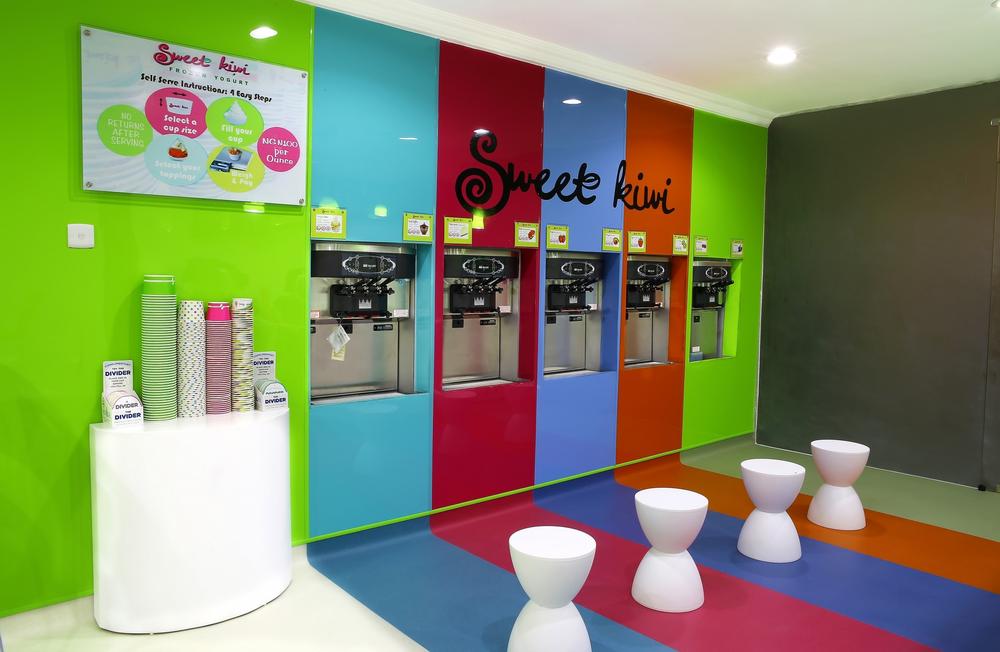 A Sweet Affair! Celebs & Media Personalities at the Sweet Kiwi Frozen ...