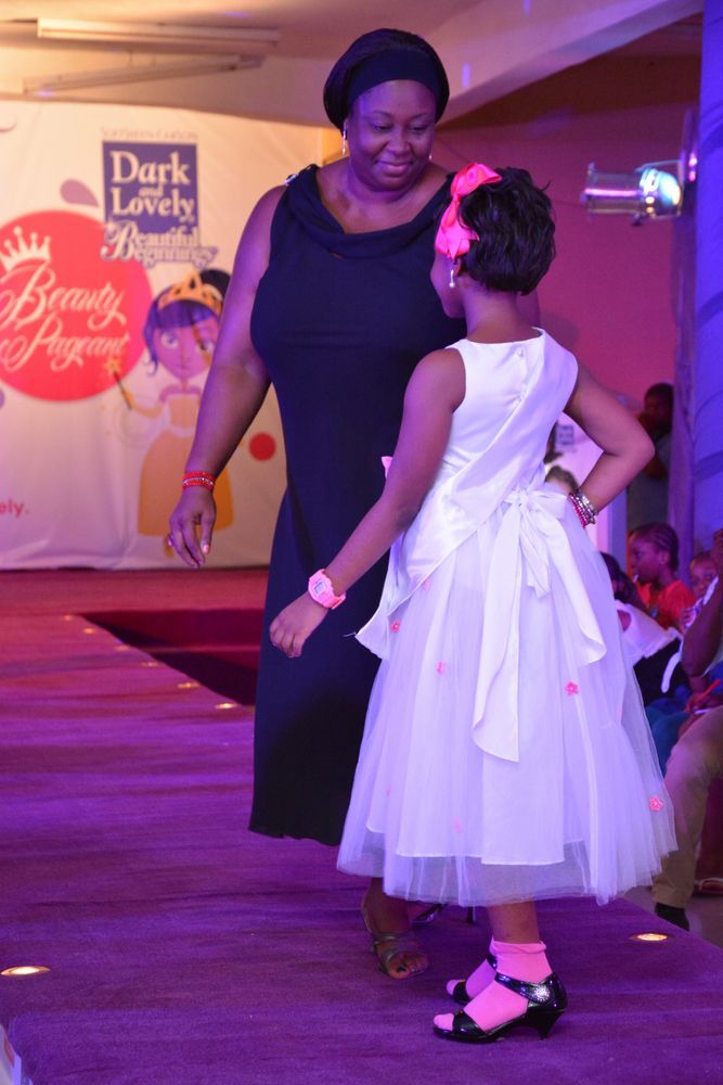 Pretty Pageant Princesses & Loving Mums at Dark and Lovely's "Beautiful ...
