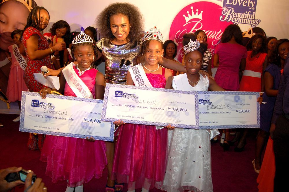 Pretty Pageant Princesses & Loving Mums at Dark and Lovely's "Beautiful ...