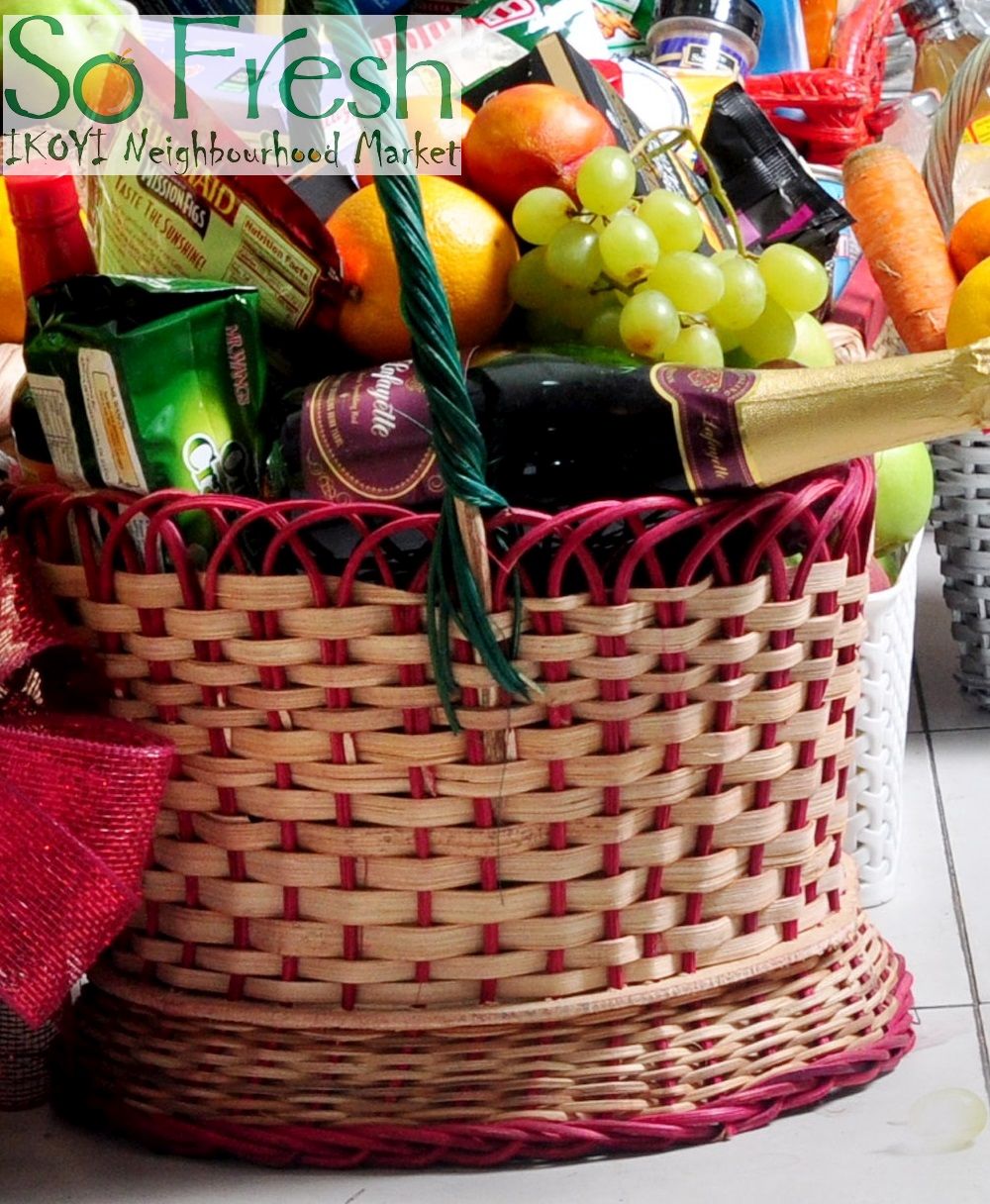 Get Fresh Smoothies, Salads, Fruits & Christmas Gift Baskets from So ...