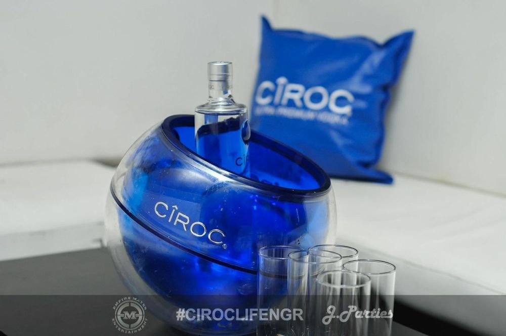 Stylish & Fun Loving Guests Celebrate the Cîroc Life at COVA! | Photos ...