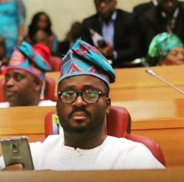 Desmond Elliot Shares Photo of his First Sitting at Lagos House of ...