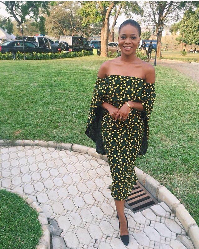 BN Trend Alert: Will You Be Trying The Off-Shoulder Trend Sweeping ...