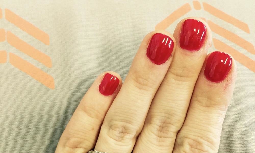 This Woman's post about her Small Diamond Ring & the Pressure to Change ...