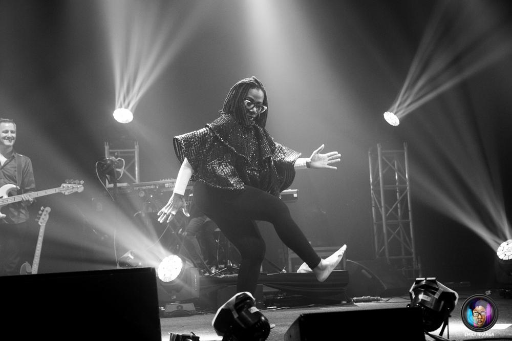 All the Must-See Highlights from Asa's Concert in Lagos with Dr. Sid ...
