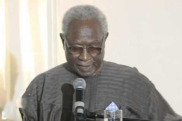 Literary Icon Captain Elechi Amadi Passes On at 82 | BellaNaija
