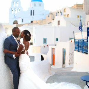 BN Bridal Beauty: Julianna's Stunning Santorini Wedding! Edee Beau ...