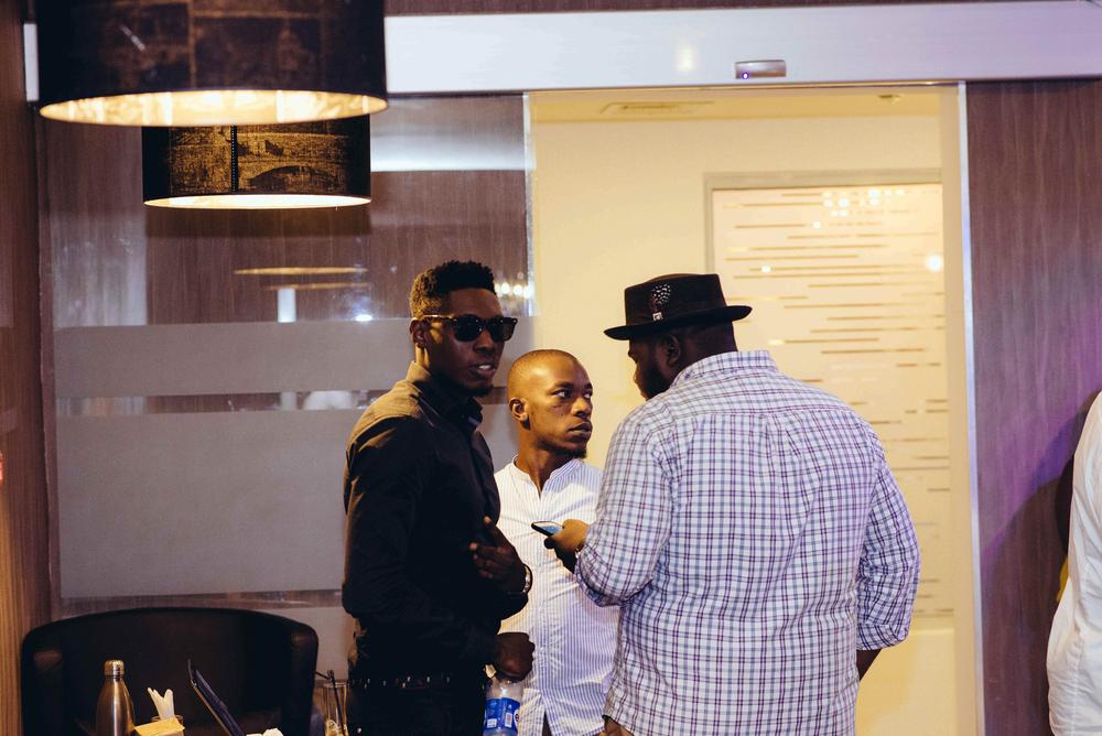 All the Glam Photos from the Exclusive Debut of Ebisan's Music Video ...