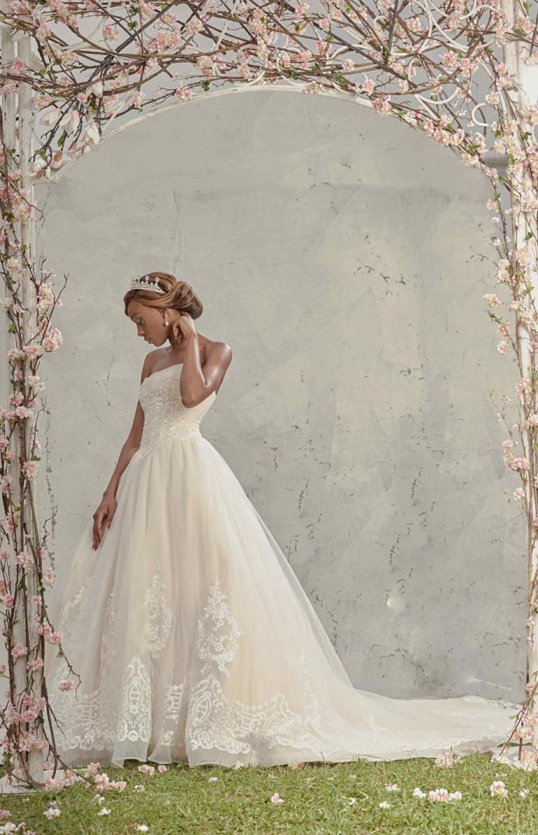 Introducing Avant Garde - The Bridal Store from Elizabeth R | BellaNaija