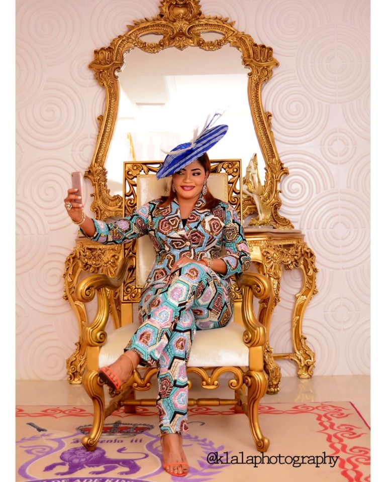 Forty & Fabulous! Stylish Queen Aramide Shekinat Olori Elegushi Glides ...