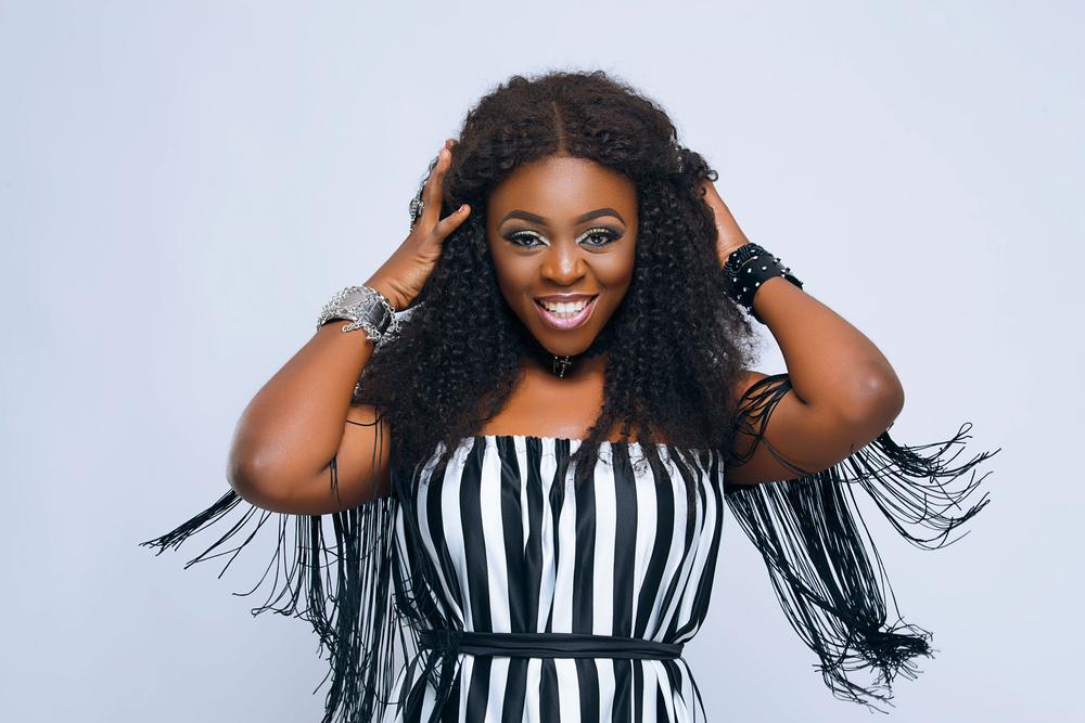 Singer Toby Grey is all Smiles in New Photos | TCD Photography | BellaNaija