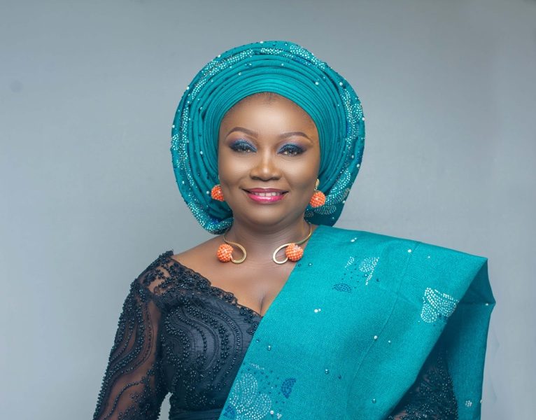 See Gbenga Artsmith's Beautiful Traditional Wedding Inspired Shoot ...