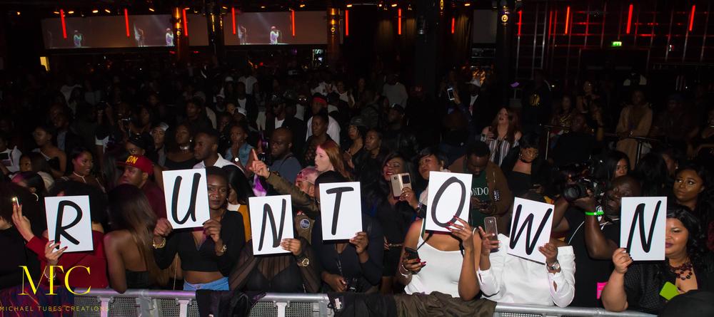 Wizkid, DJ Cuppy, Eugy & more hit the Stage for Runtown's First UK ...