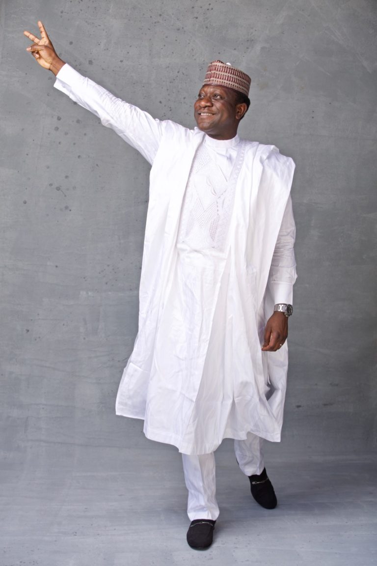 House of Reps Abdulmumin Jibrin celebrates 40th Birthday with Family ...