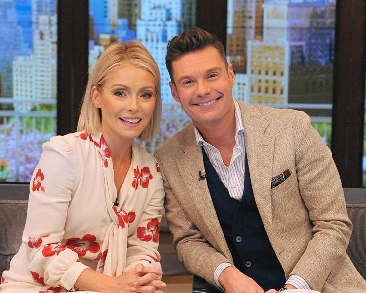 Ryan Seacrest Announced as Kelly Ripa's New Co-Host on ABC's 'LIVE' TV ...