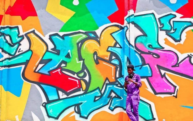 #EkoTag: Osa Seven Tells Our History on a 13ft by 108ft Graffiti Mural ...