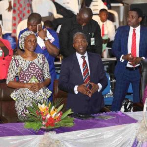 Ag. President Yemi Osinbajo & Pastor Adeboye Meet at "A Day Out With ...