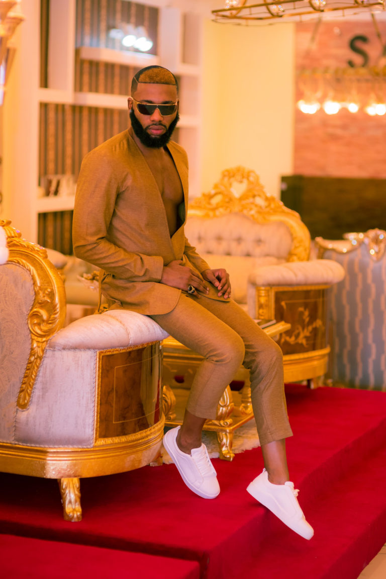 Celebrity stylist Swanky Jerry Celebrates Birthday with new photos ...