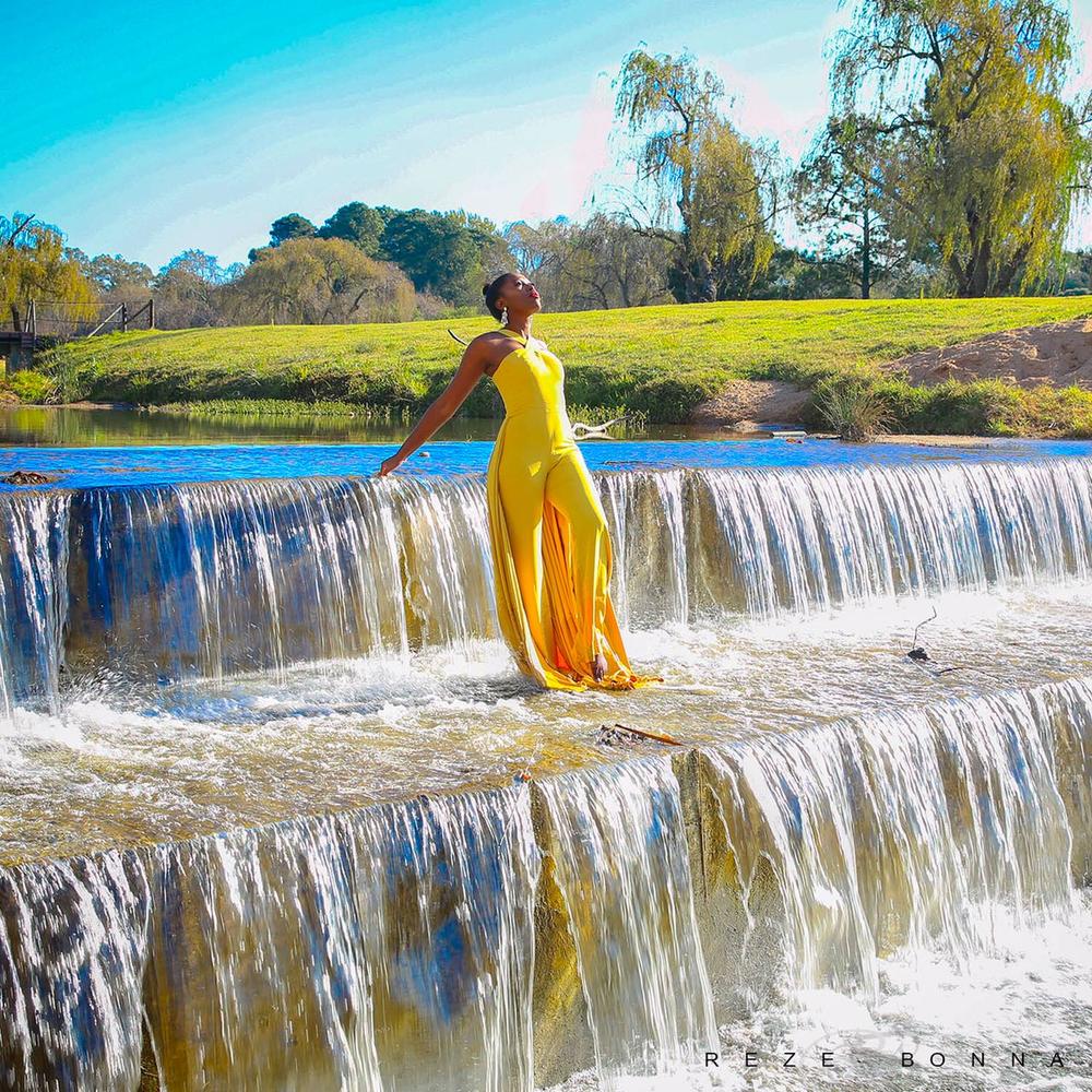 Vimbai Mutinhiri tells her Story in New Motivational Series, Veelosophy