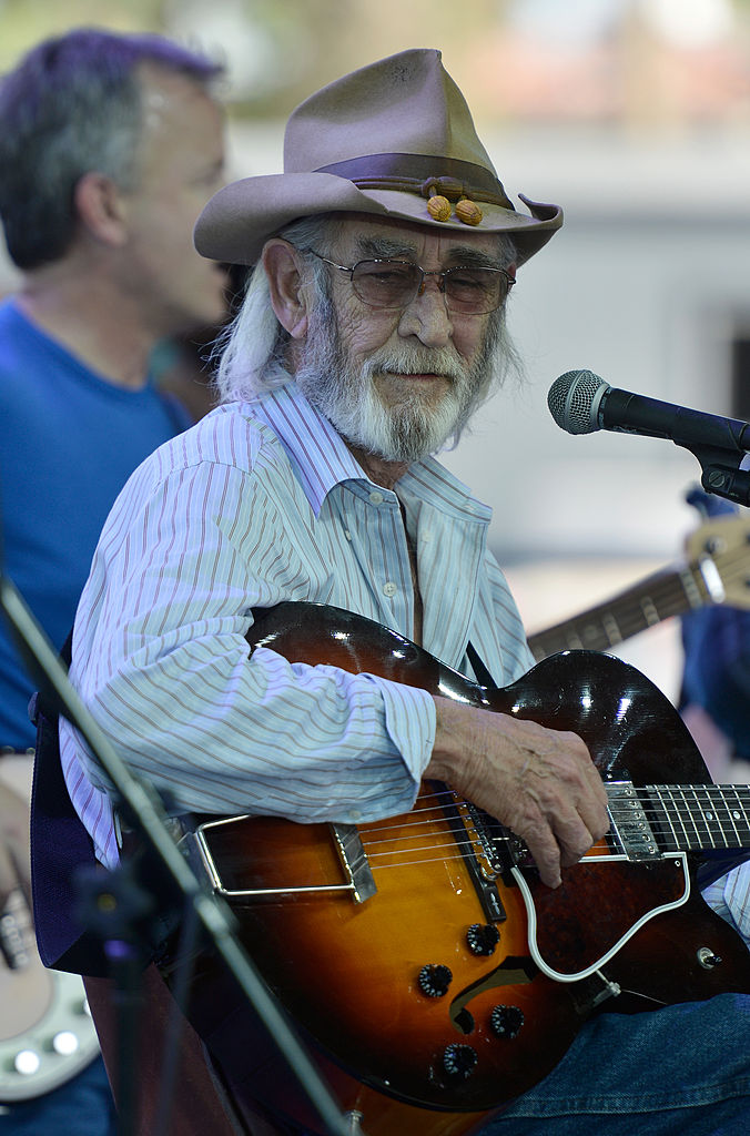 Don Williams, Country Music Star, Dead at 78 | BellaNaija
