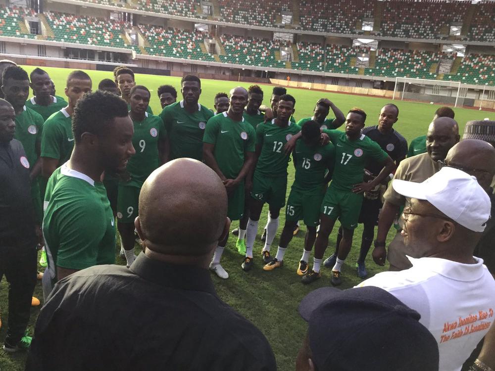 Governor Udom visits Super Eagles, Pledges $10,000 for every Goal ...