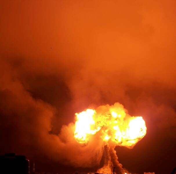 Huge Gas Explosion in Ghana sends Massive Fireball into the Sky ...