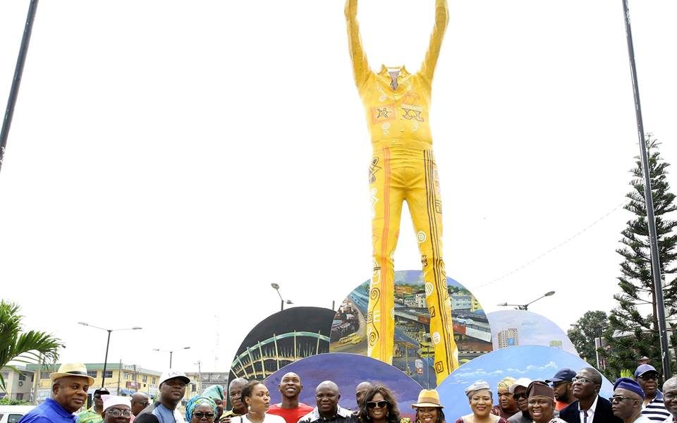 Lagos State unveils Statue in honour of Fela | BellaNaija