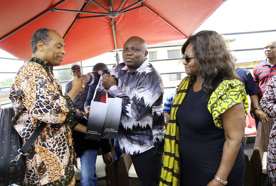 Lagos State unveils Statue in honour of Fela | BellaNaija