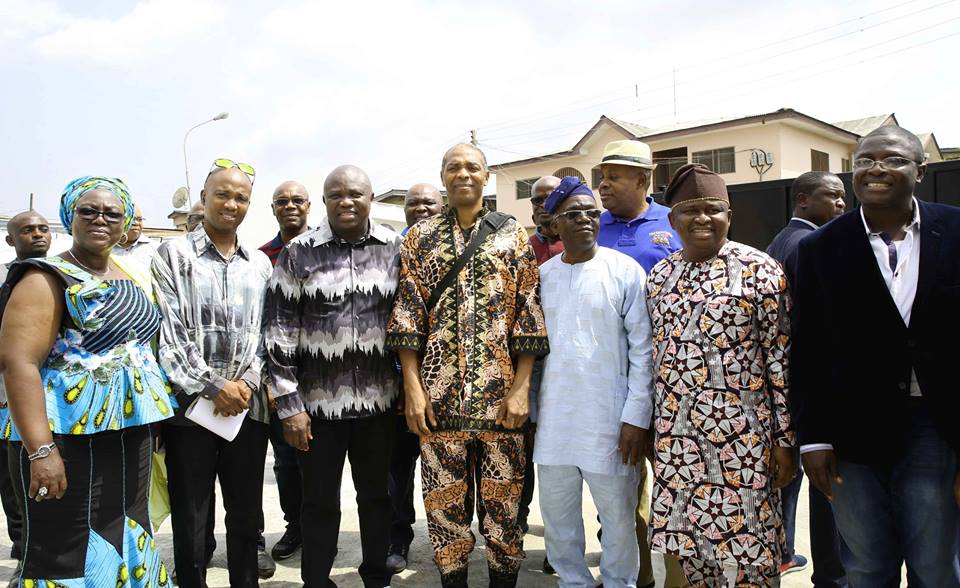 Lagos State unveils Statue in honour of Fela | BellaNaija