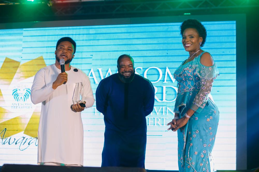 Awesome Treasures Foundation held its 3rd Annual Awesome Awards ...