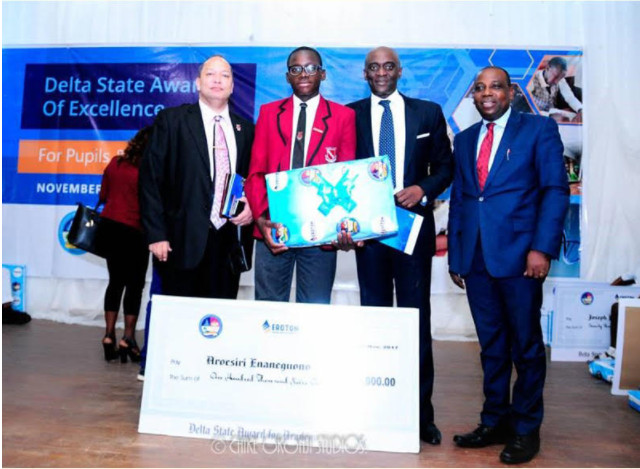 Delta State Government honours James Hope College & Outstanding Student ...