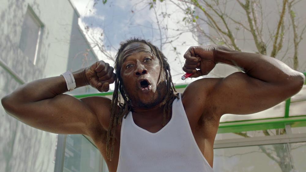 Drake's New Music Video "God's Plan" is the most Heartwarming Clip you ...