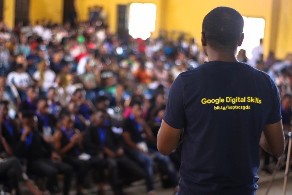 Denola Grey, Derenle Edun attend Dare2Dream Campus Tour