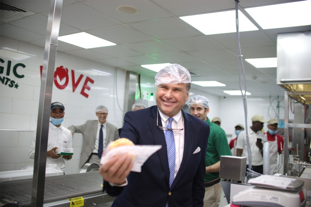 US Ambassador to Nigeria W.Stuart Symington visits Krispy Kreme ...