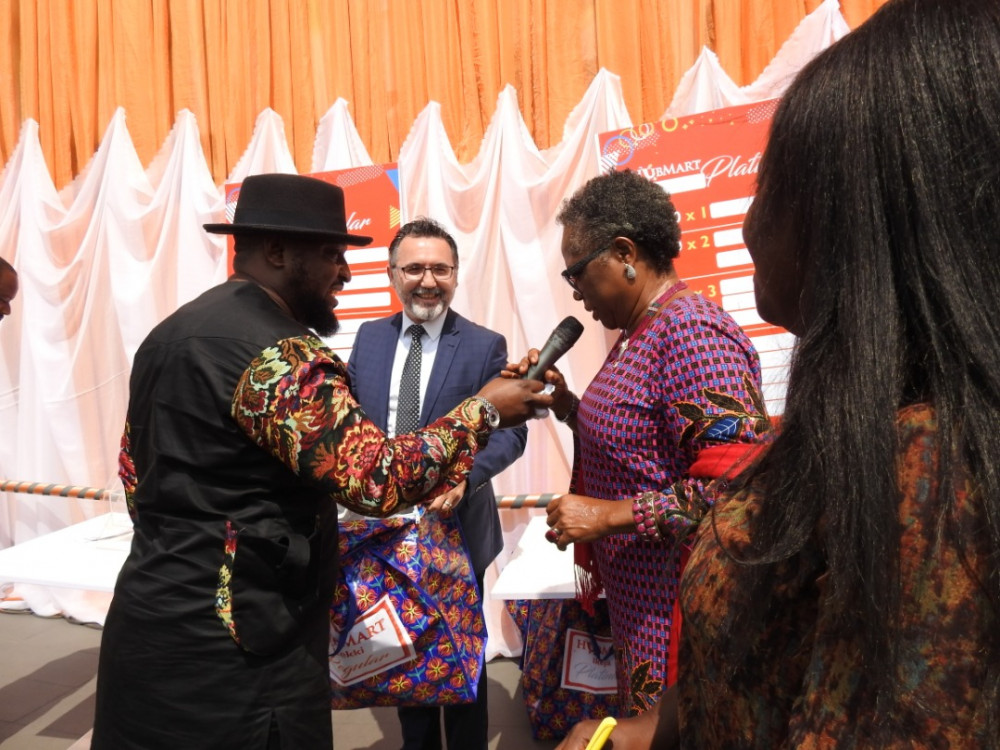 Hubmart Stores rewards Customers with Gifts, Shopping Vouchers worth N3 ...
