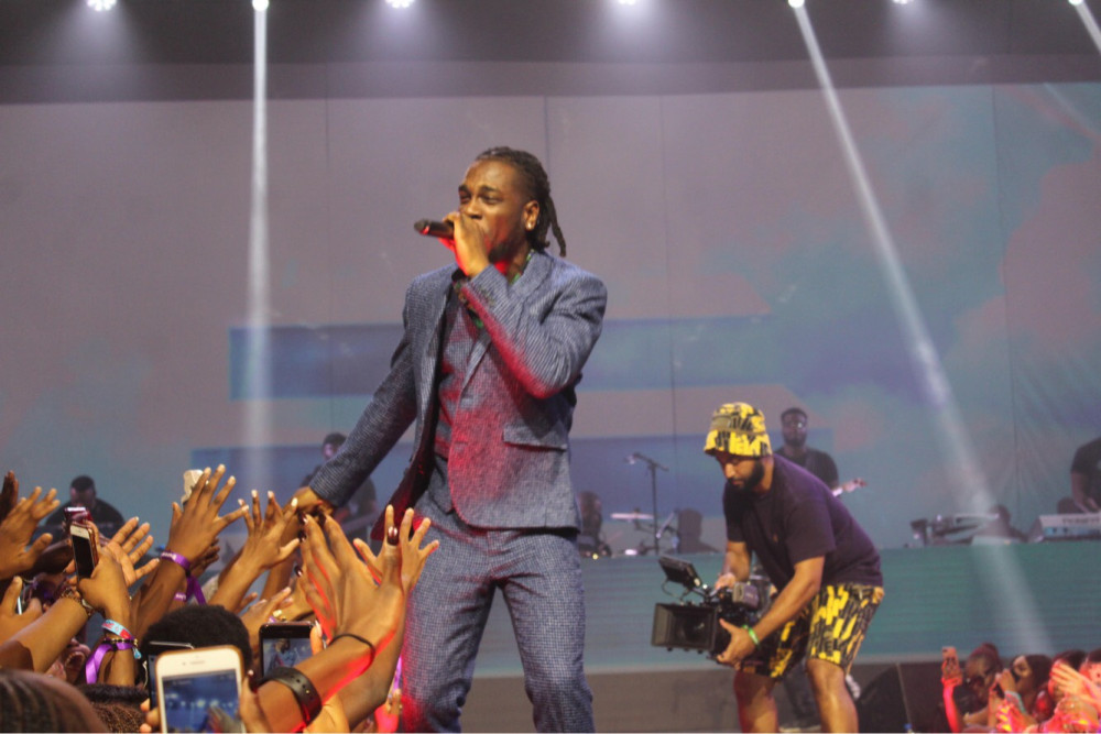 Burna Boy shines Big with 2018’s Most Anticipated Concert ‘Burna Live ...