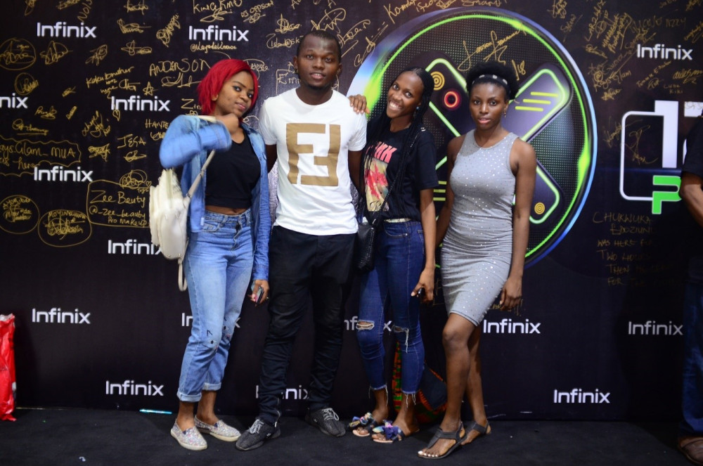 Infinix Brand Ambassador Davido surprises Fans at the Infinix 12-12 ...