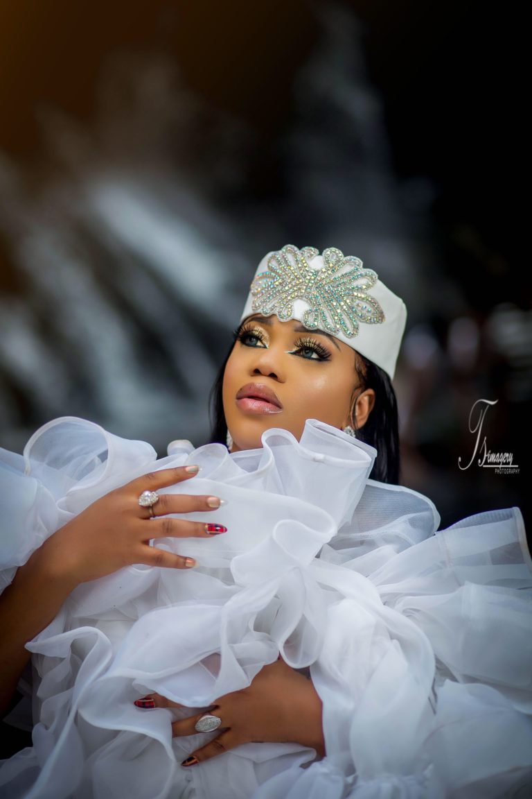Even More Photos... Toyin Lawani's Birthday is off to a Great Start ...