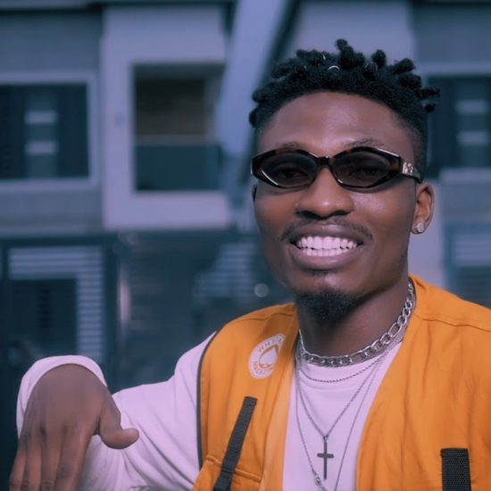 Efe Money Drops Visuals for "Aye Mé" off EP "Une Bounce" | BellaNaija