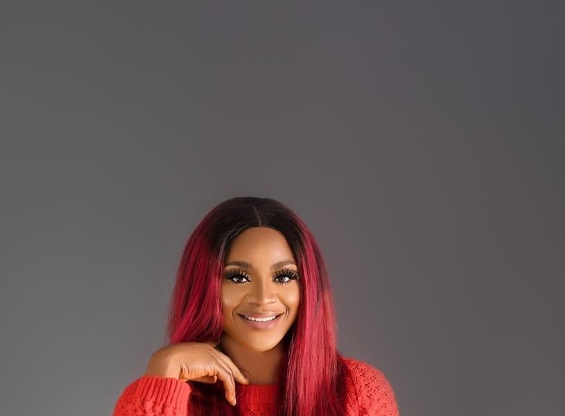 Uche Ogbodo Looks So Pretty in these New Photos | BellaNaija