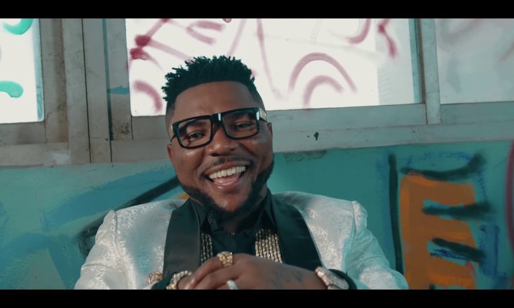 New Video: Oritse Femi — Ogbegbe | BellaNaija