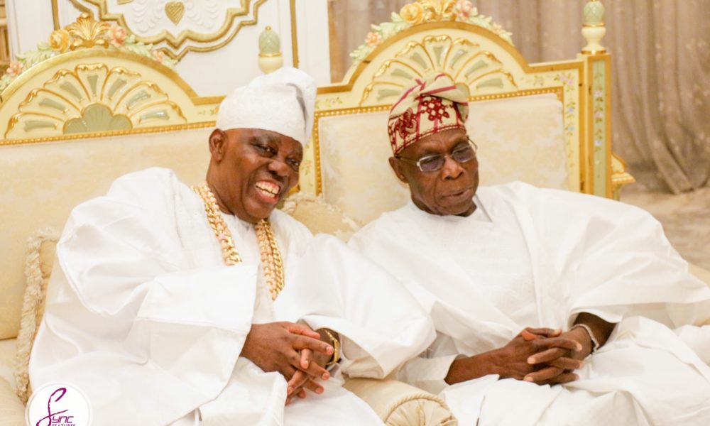 Spotted: Toke Makinwa, Olusegun Obasanjo, HRM Saheed Ademola Elegushi ...