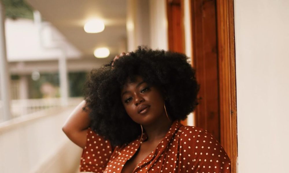 Isolation but Make it Fashion! Chizi Duru Has Comfy & Chic Outfit ...