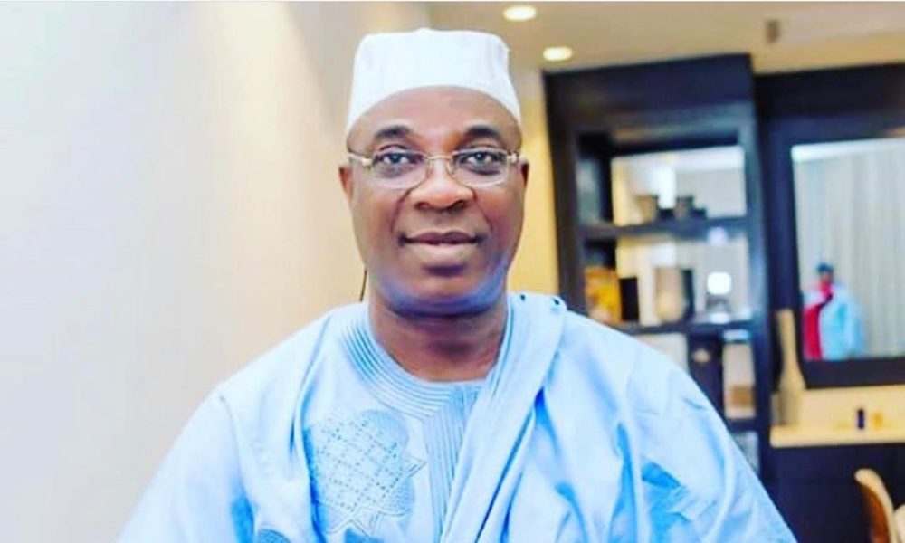 KWAM 1 says Reports of a Relationship with Queen Ajoke Adeyemi are ...