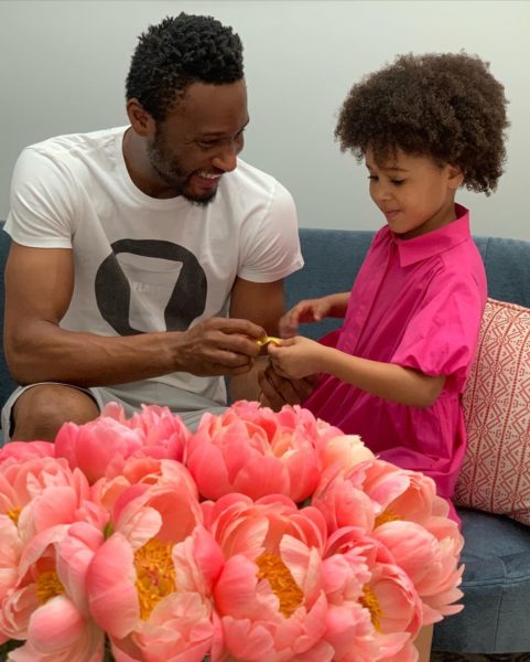 See this Proud Dad Moment between Mikel Obi & his Adorable Twin Girls ...