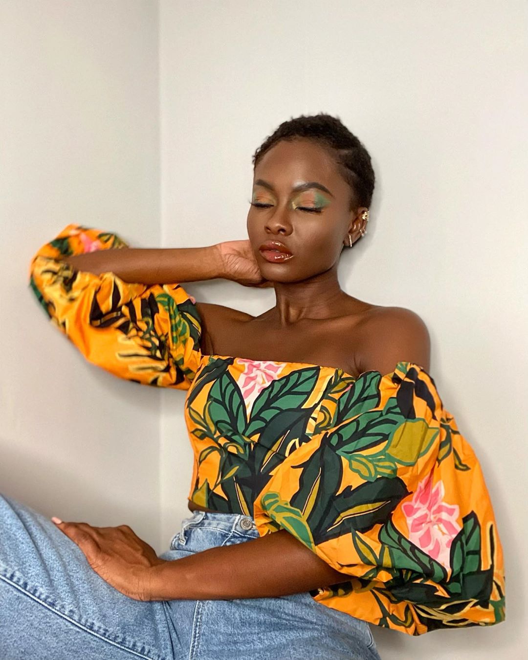 Thanks Adeola Ariyo, This Is How to Wear an Off-the-Shoulder Top in ...