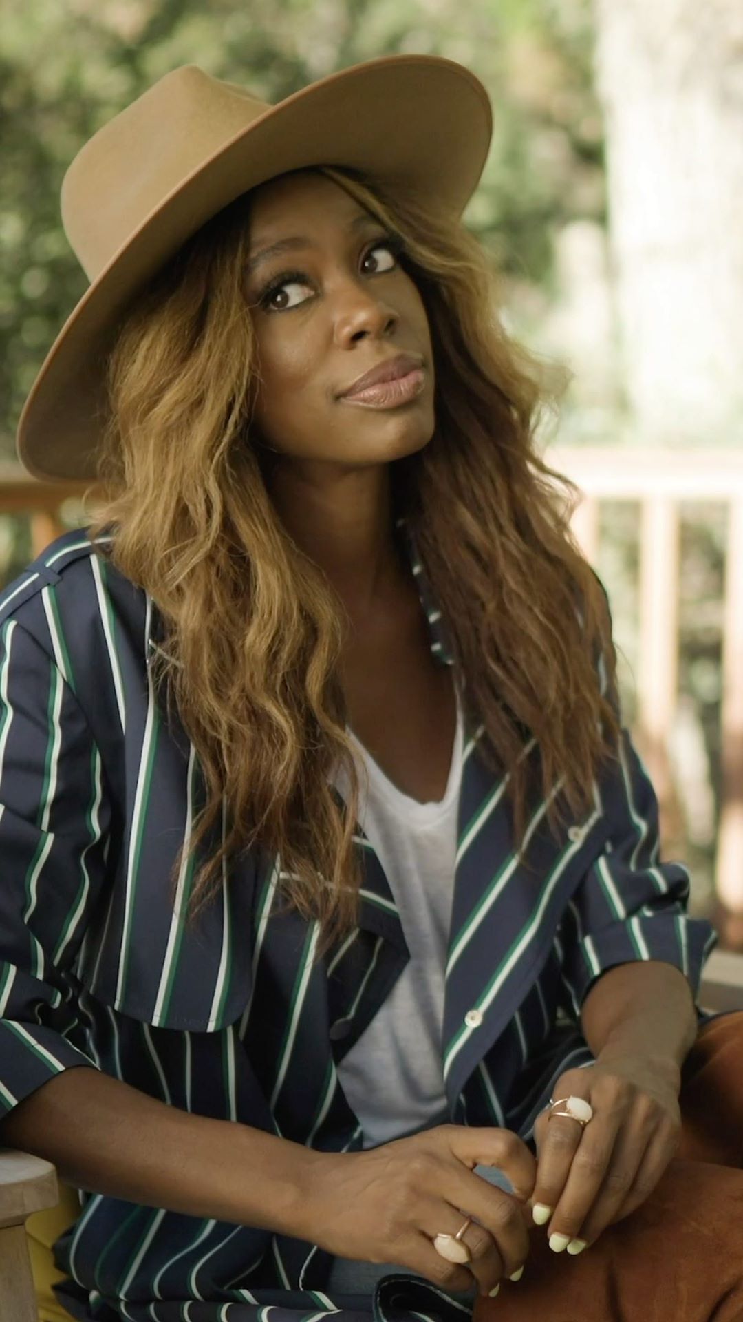 This Is What Happened When Yvonne Orji met Molly from "Insecure" for ...